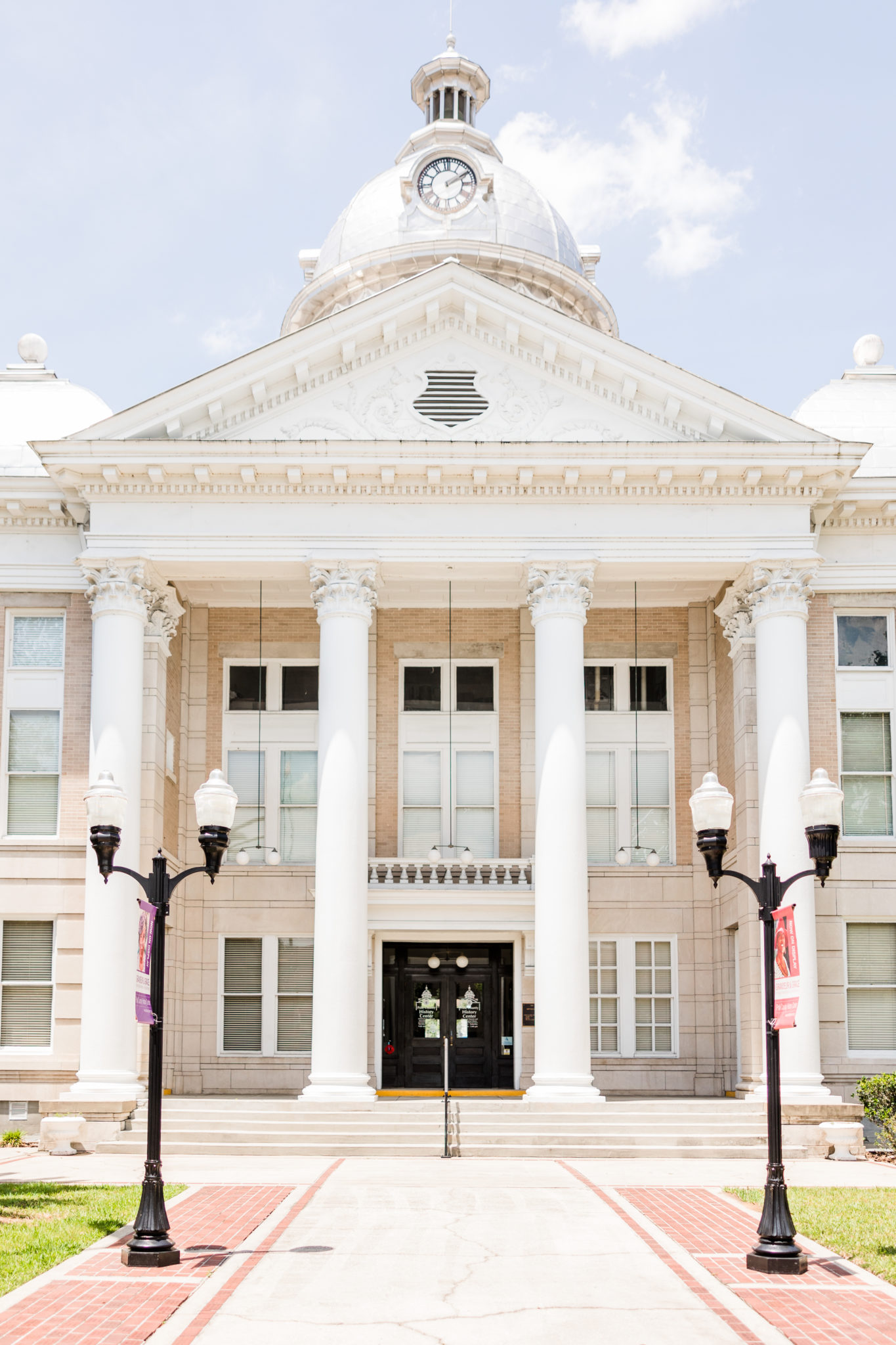 Best Engagement Photo Locations in Lakeland